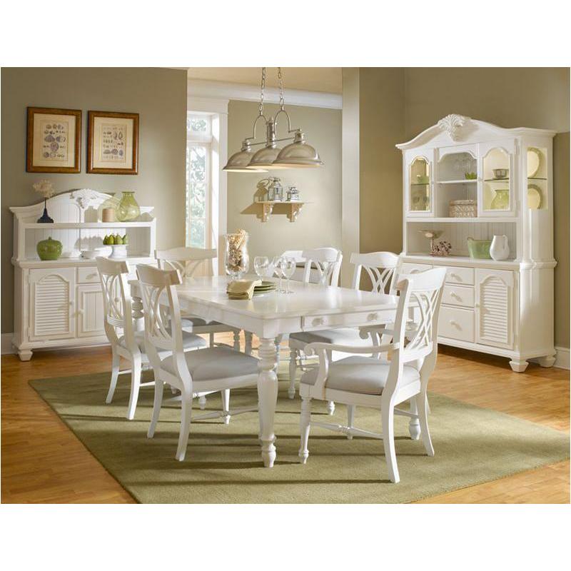Mirren Harboar Dining Set Broyhill Furniture
