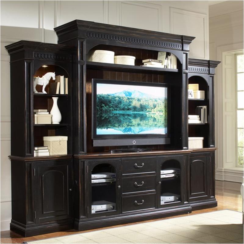 57720 Riverside Furniture Millbrook 66-inch Tv Console