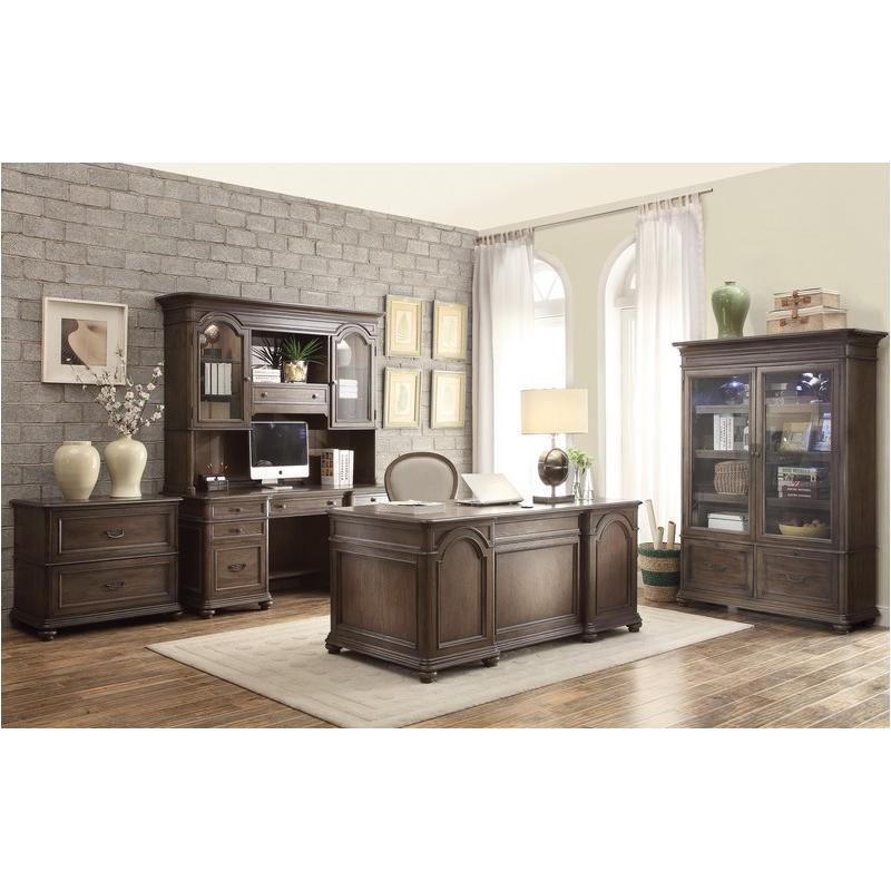 15831 Riverside Furniture Belmeade Executive Desk - Oak