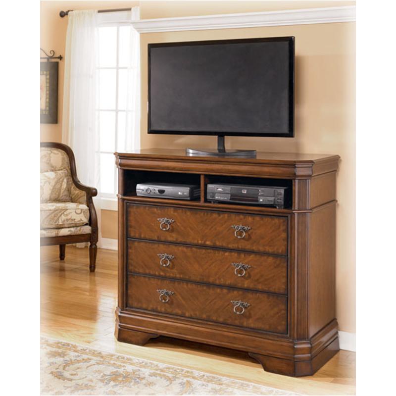B527-39 Ashley Furniture Hamlyn Bedroom Furniture Media Chest