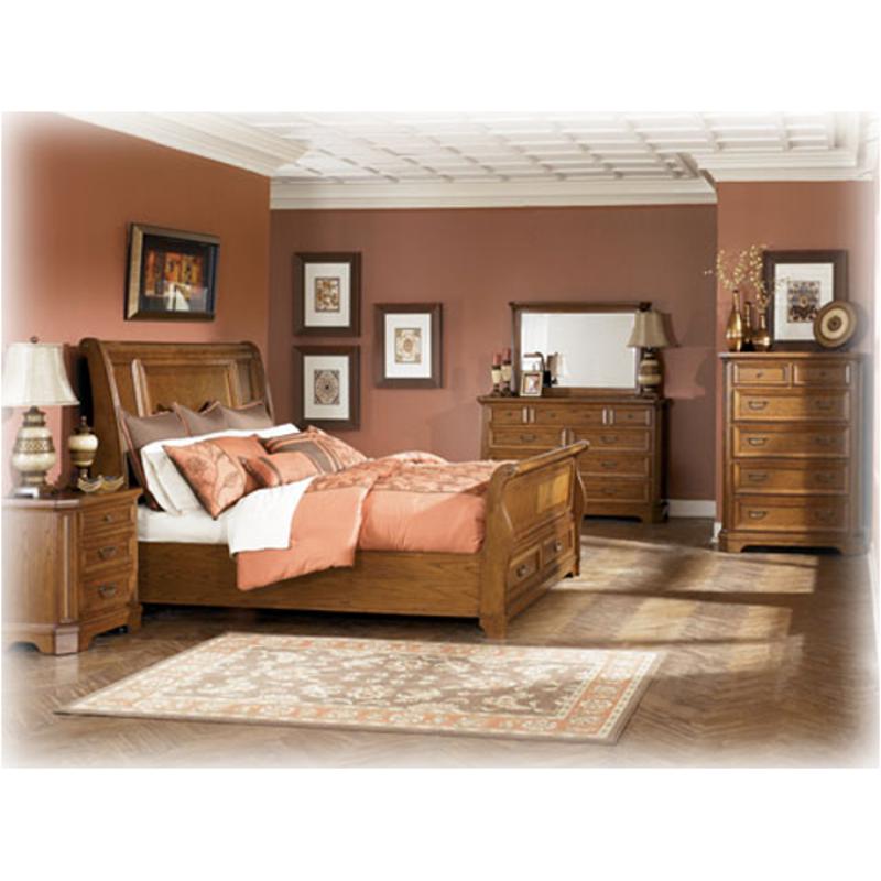 B683-93 Ashley Furniture Whitney Hall 3- Drawer Night Stand