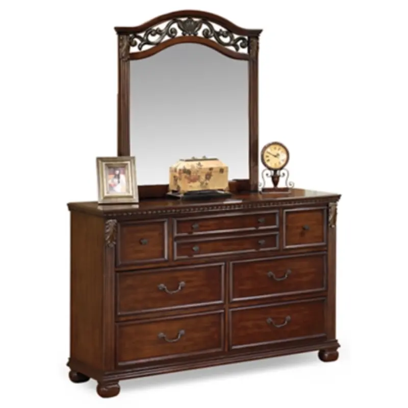 B526-36 Ashley Furniture Leahlyn - Reddish Brown Bedroom Mirror