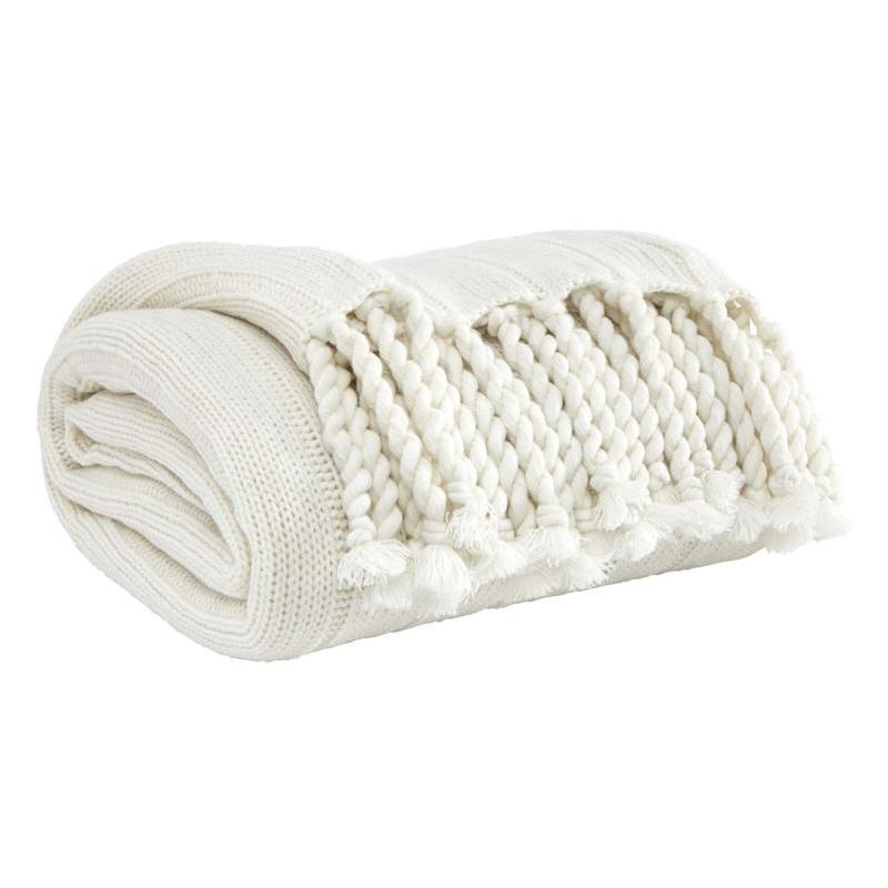 A1000611 Ashley Furniture Accent Furniture Throw