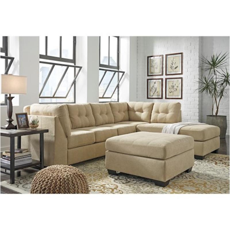 4520366 Ashley Furniture Maier Cocoa Laf Sofa