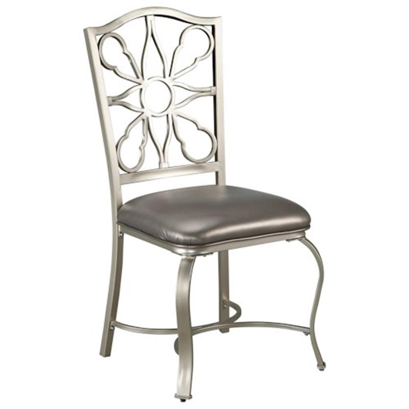 D390-01 Ashley Furniture Shollyn Upholstered Side Chair
