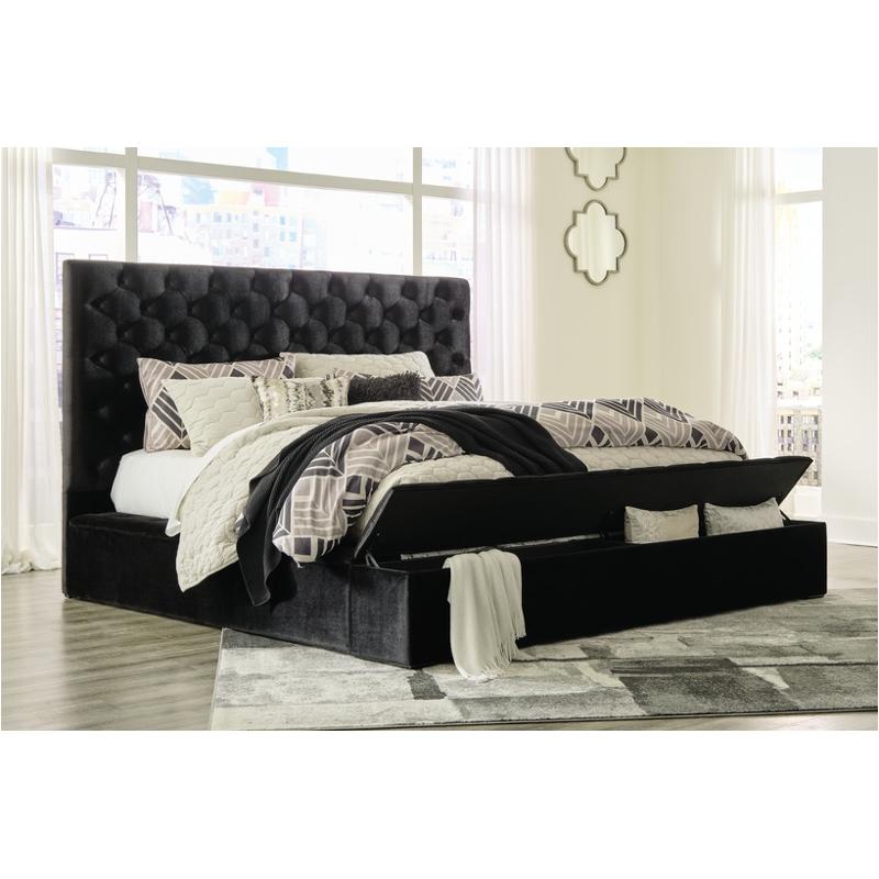 B758-157 Ashley Furniture Lindenfield Queen Upholstered Bed