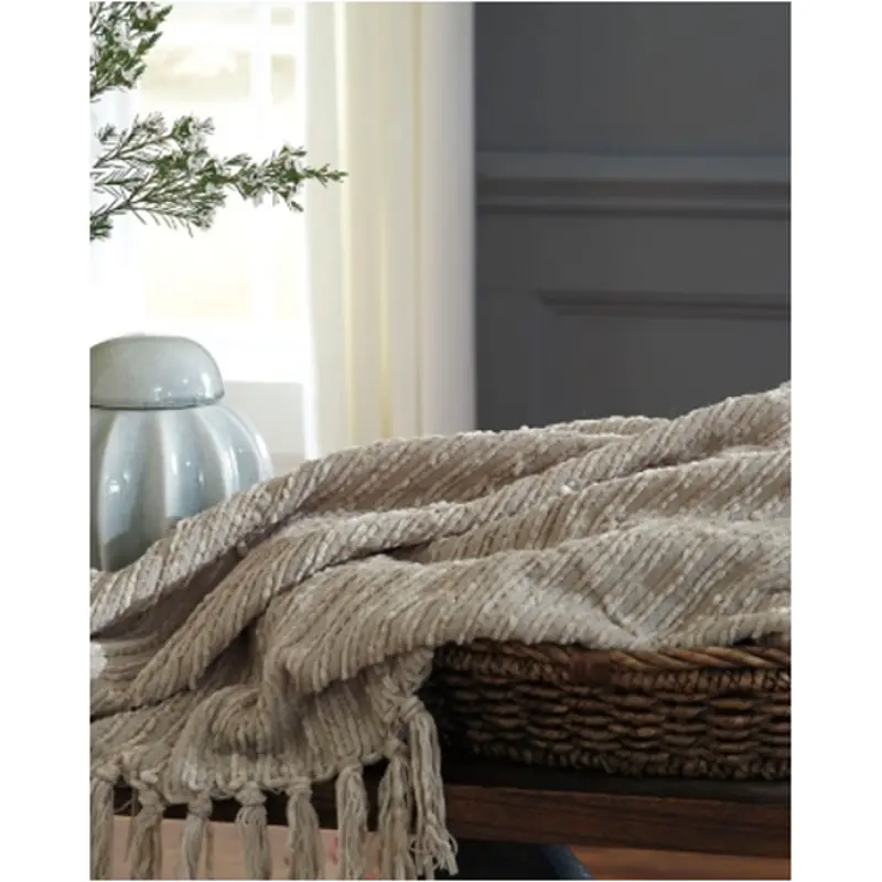 A1000065t Ashley Furniture Accent Furniture Noland Throw