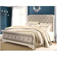 B743-77 Ashley Furniture Realyn Queen Sleigh Bed