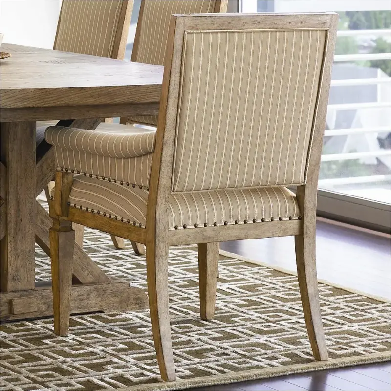 045637 Universal Furniture Rough Luxe Luxe Arm Chair