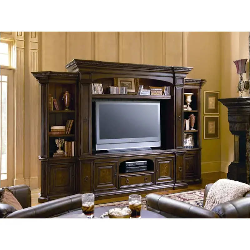 016966 Universal Furniture Bolero Entertainment Console